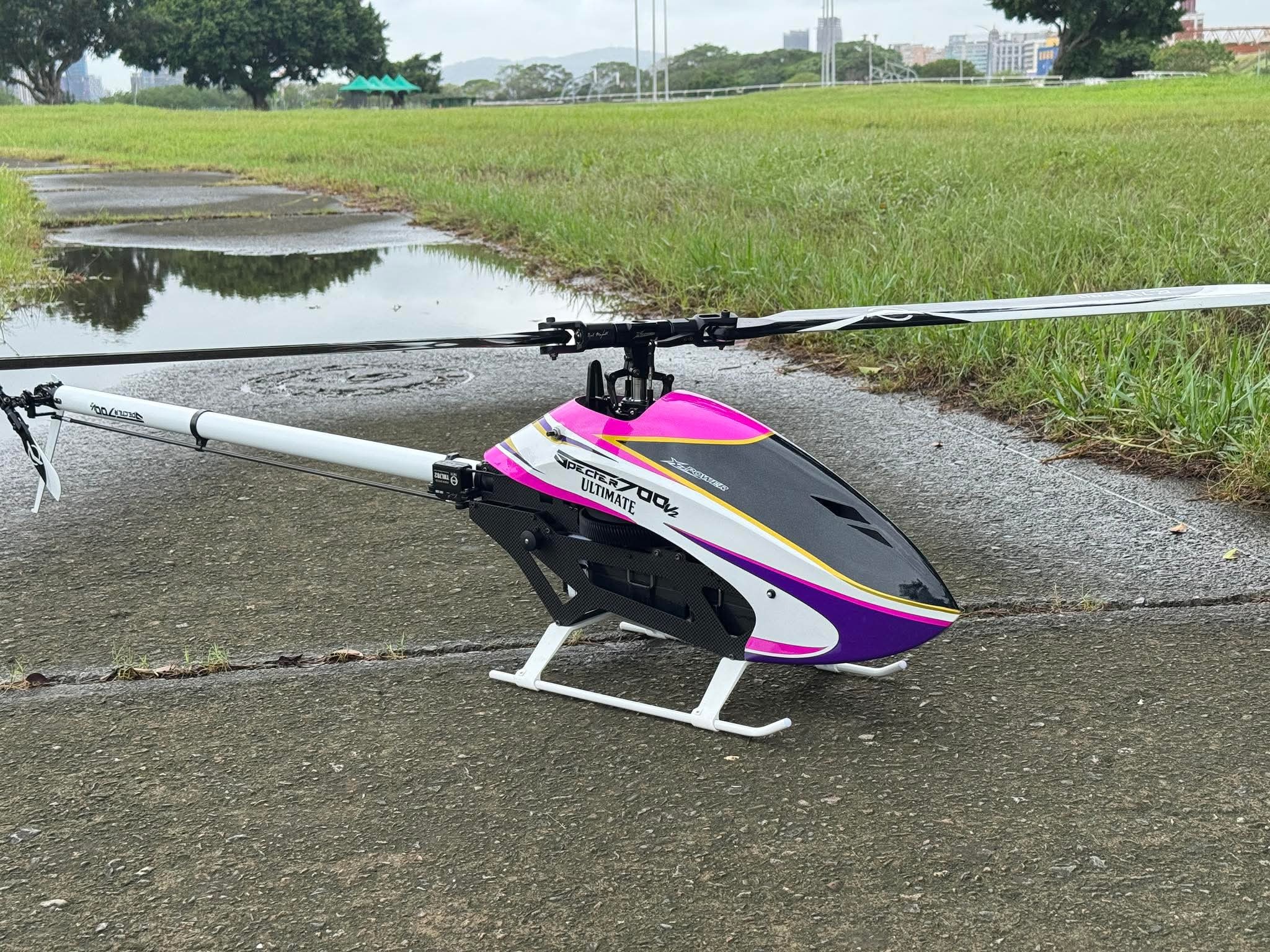 XL70V2K06 - Specter 700 V2 Ultimate - XLPower RC SA